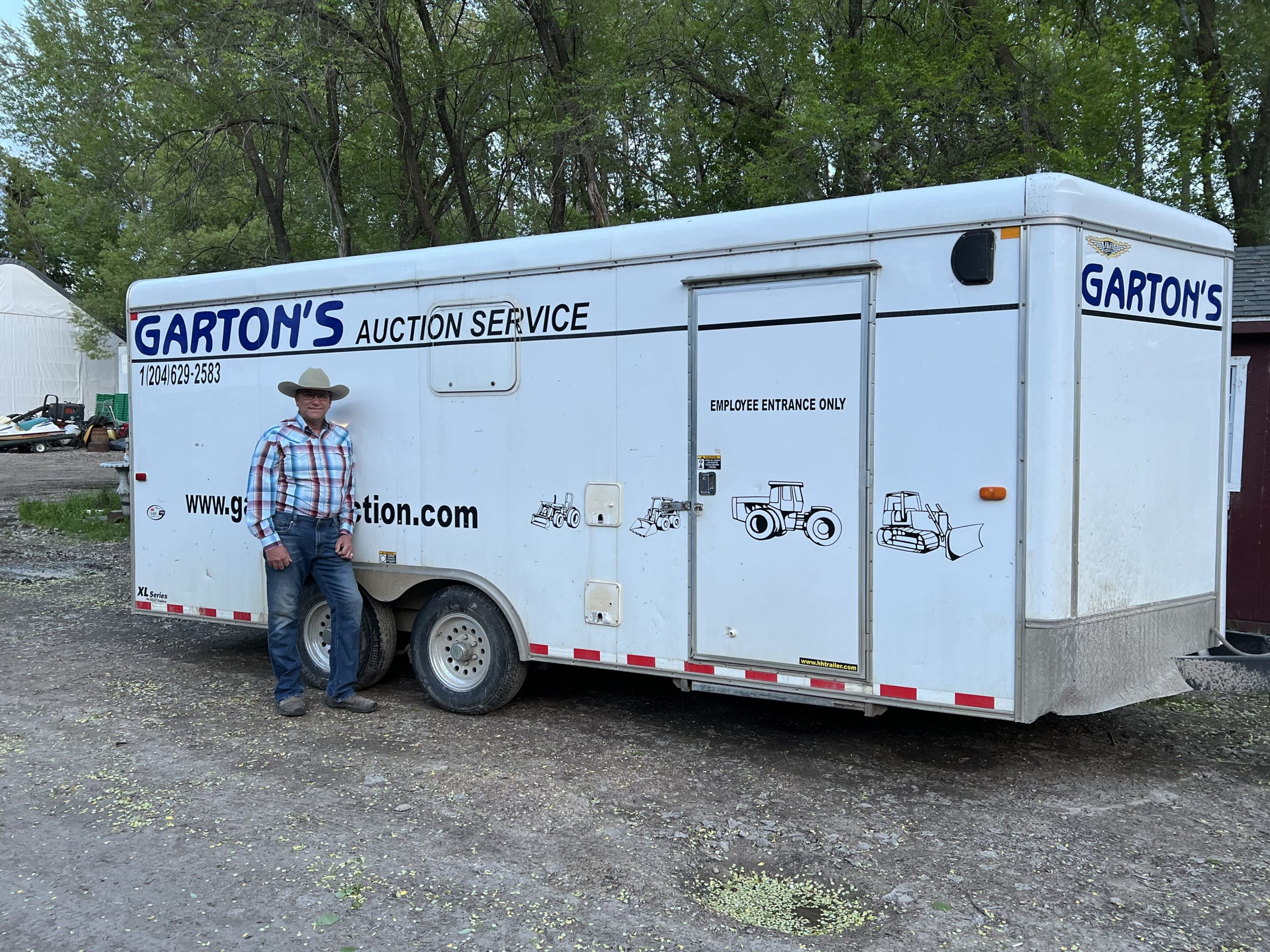 About Us - Garton's Auction